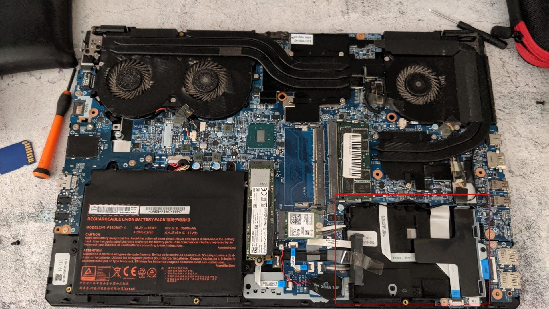 HOW TO OPEN THE METABOX P950HP BACK COVER